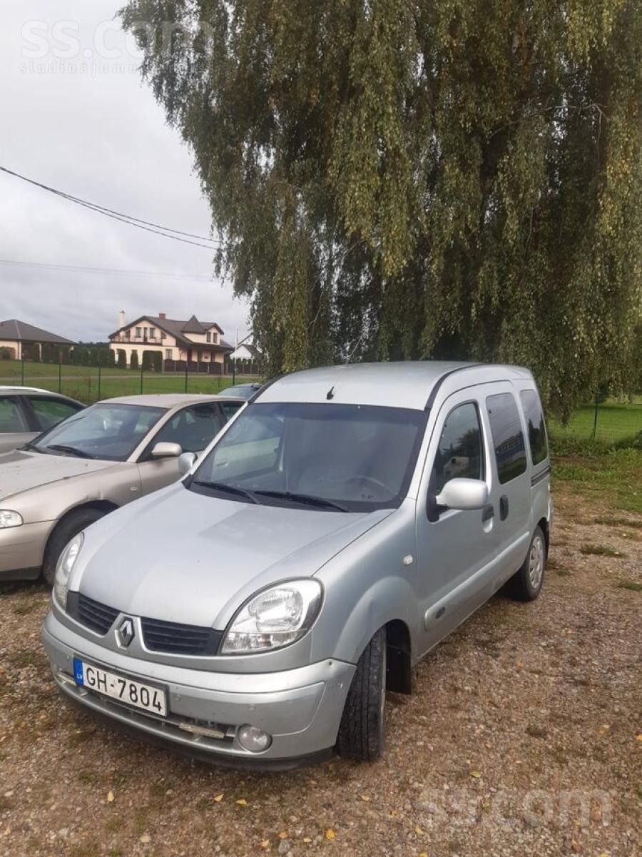 Pelēks Renault Kangoo 2007 Tukums, ar dzinēja tilpumu 1.50 L un nobraukumu 0 tūkst. km par 1250 €, foto 3 vietnē AUTOMOTO.COM.LV