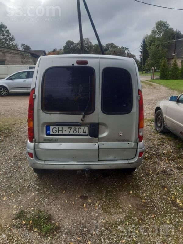 Renault Kangoo 2007 Tukums vietnÄ PelÄks Renault Kangoo 2007 Tukums, ar dzinÄja tilpumu 1.50 L un nobraukumu 0 tÅ«kst. km par 1250 ā¬, foto 5 vietnÄ AUTOMOTO.COM.LV