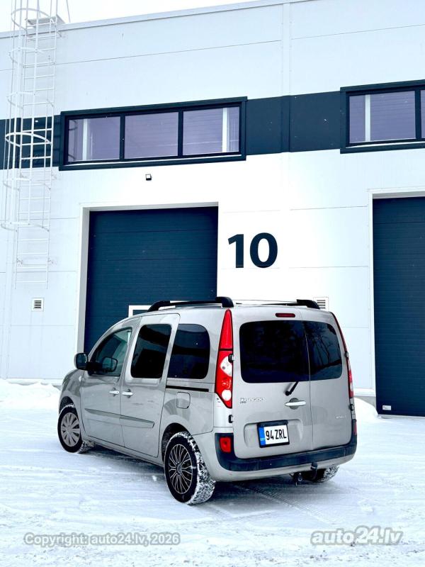 Pelēks Renault Kangoo 2012 Tallina, ar dzinēja tilpumu 1.50 L un nobraukumu 200 tūkst. km par 3499 €, foto 10 vietnē AUTOMOTO.COM.LV
