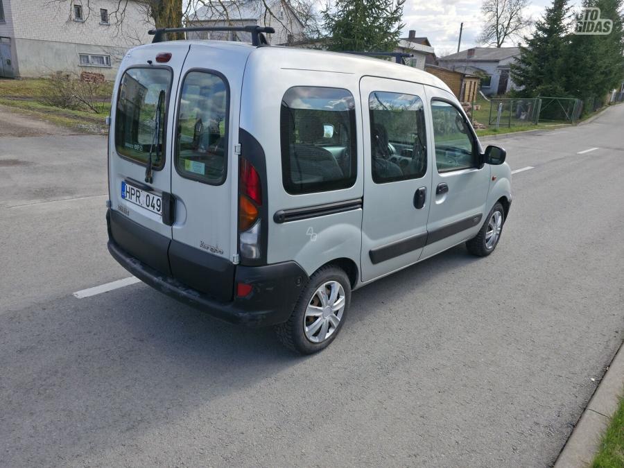 Renault Kangoo 2002 in Radviliskis, with an engine capacity of 1.50 L and mileage of 296 thousand km for 625 €, photo 6 on AUTOMOTO.COM.LV