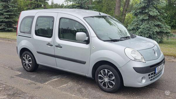 Renault Kangoo 2008 in Klaipeda, with an engine capacity of 1.50 L and mileage of 269 thousand km for 2690 €, photo 2 on AUTOMOTO.COM.LV