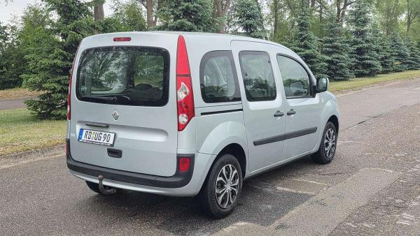 Renault Kangoo 2008 in Klaipeda, with an engine capacity of 1.50 L and mileage of 269 thousand km for 2690 €, photo 5 on AUTOMOTO.COM.LV
