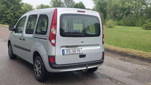 Renault Kangoo 2008 in Klaipeda, with an engine capacity of 1.50 L and mileage of 269 thousand km for 2690 €, photo 8 on AUTOMOTO.COM.LV