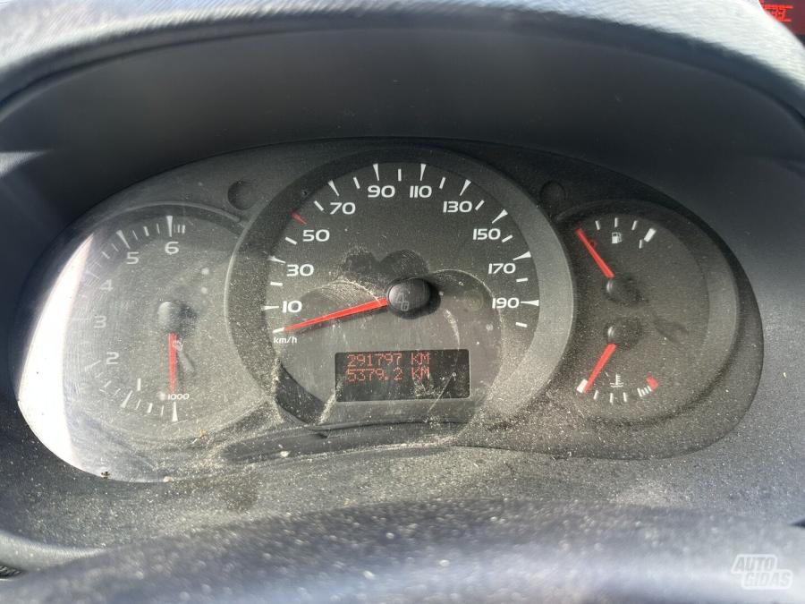 Renault Kangoo 2011 Klaipėda, ar dzinēja tilpumu 1.50 L un nobraukumu 298 tūkst. km par 800 €, foto 5 vietnē AUTOMOTO.COM.LV