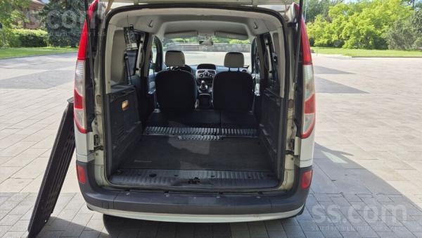 Renault Kangoo 2013 in Jekabpils, with an engine capacity of 1.50 L and mileage of 209 thousand km for 4150 €, photo 7 on AUTOMOTO.COM.LV