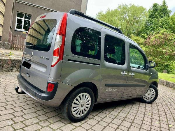 Renault Kangoo 2014 Šauļi, ar dzinēja tilpumu 1.50 L un nobraukumu 205 tūkst. km par 5850 €, foto 2 vietnē AUTOMOTO.COM.LV