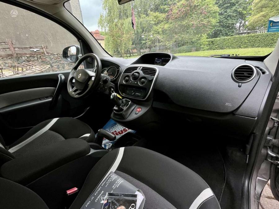 Renault Kangoo 2014 Šauļi, ar dzinēja tilpumu 1.50 L un nobraukumu 205 tūkst. km par 5850 €, foto 4 vietnē AUTOMOTO.COM.LV