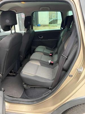 Renault Kangoo 2014 in Kaunas, with an engine capacity of 0.00 L and mileage of 399 thousand km for 5600 €, photo 3 on AUTOMOTO.COM.LV