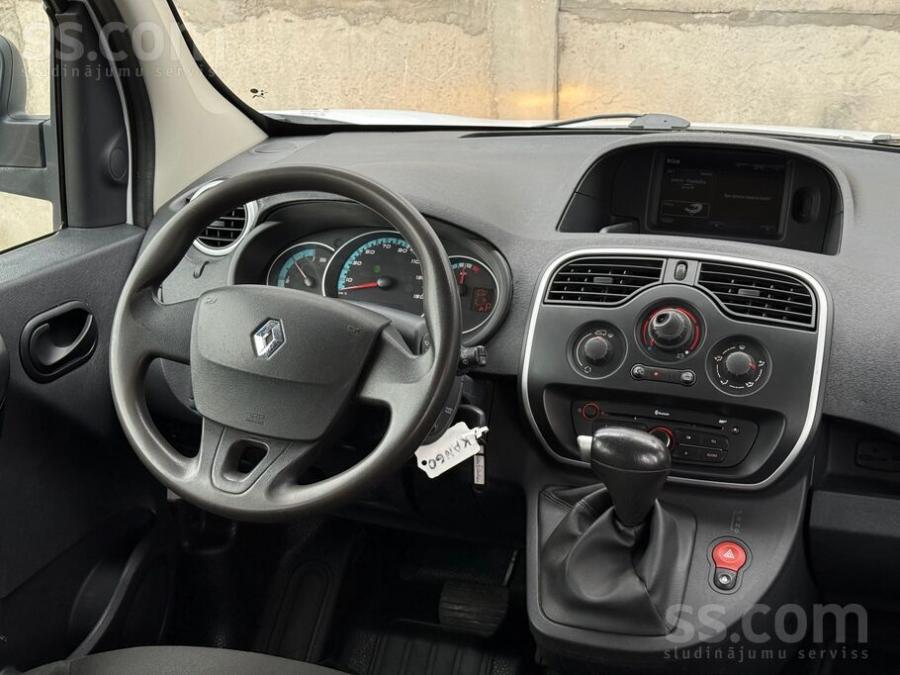 Renault Kangoo 2016 in Riga, with an engine capacity of 0.00 L and mileage of 59 thousand km for 8780 €, photo 10 on AUTOMOTO.COM.LV