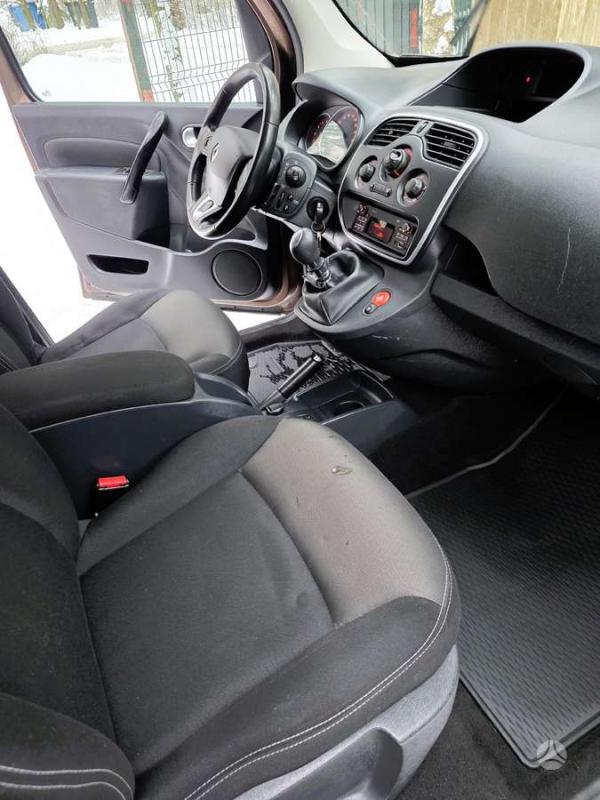 Renault Kangoo 2019 in Vilnius, with an engine capacity of 1.46 L and mileage of 136 thousand km for 7950 €, photo 9 on AUTOMOTO.COM.LV