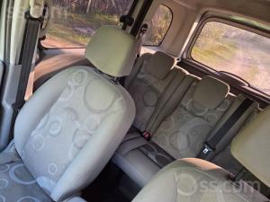 Orange Renault Kangoo 2008 in Riga, with an engine capacity of 1.50 L and mileage of 338 thousand km for 2250 €, photo 10 on AUTOMOTO.COM.LV