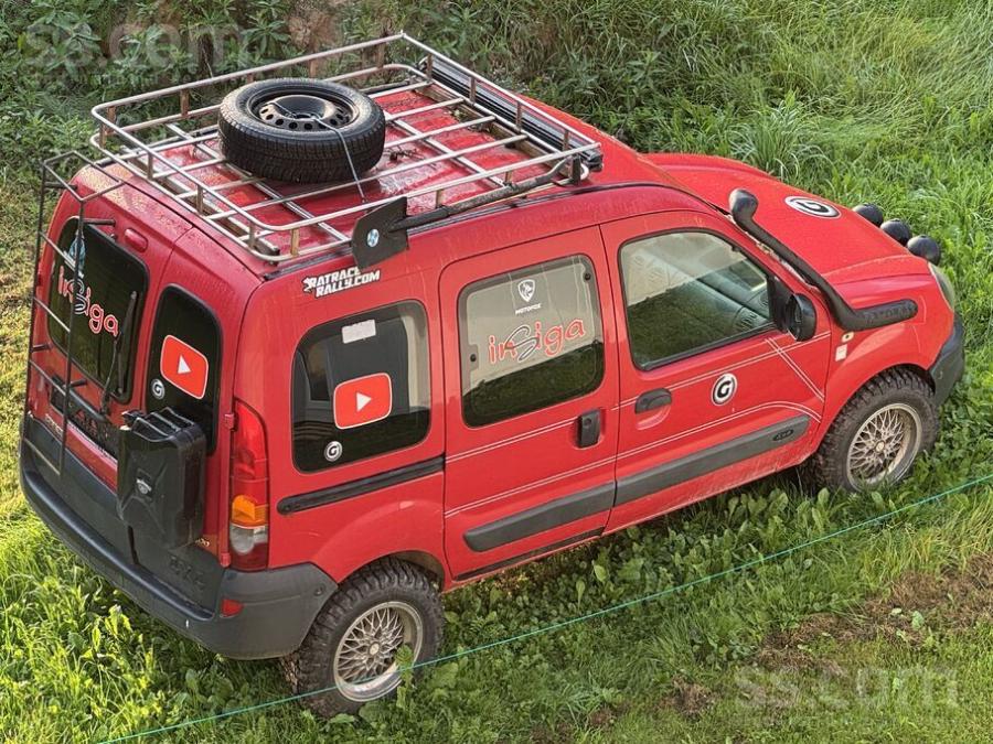 Sarkans Renault Kangoo 2007 Bauska, ar dzinēja tilpumu 1.60 L un nobraukumu 202 tūkst. km par 1900 €, foto 1 vietnē AUTOMOTO.COM.LV