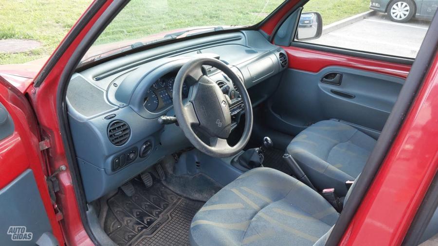 Red Renault Kangoo 2000 in Kaunas, with an engine capacity of 1.90 L and mileage of 204 thousand km for 1300 €, photo 10 on AUTOMOTO.COM.LV