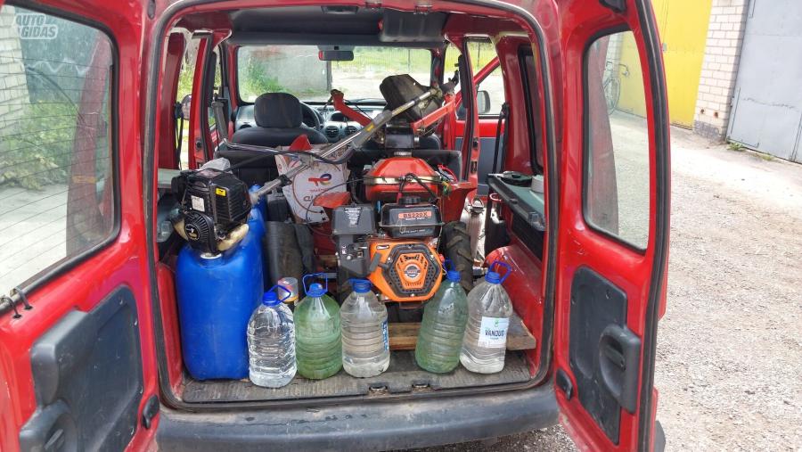 Red Renault Kangoo 2000 in Kaunas, with an engine capacity of 1.90 L and mileage of 204 thousand km for 1300 €, photo 16 on AUTOMOTO.COM.LV