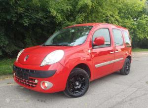 Red Renault Kangoo 2010 in Siauliai, with an engine capacity of 1.50 L and mileage of 284 thousand km for 3650 €, photo 5 on AUTOMOTO.COM.LV
