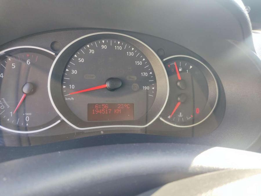 Красный Рено Кенгу 2013 в Утена, объемом двигателя 1.46 л и пробегом 195 тыс. км за 4500 €, фото 15 на AUTOMOTO.COM.LV