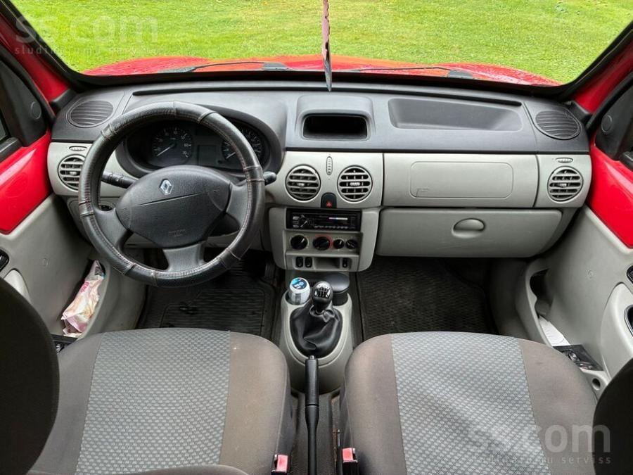Red Renault Kangoo 2007 in Daugavpils, with an engine capacity of 1.60 L and mileage of 198 thousand km for 2200 €, photo 11 on AUTOMOTO.COM.LV