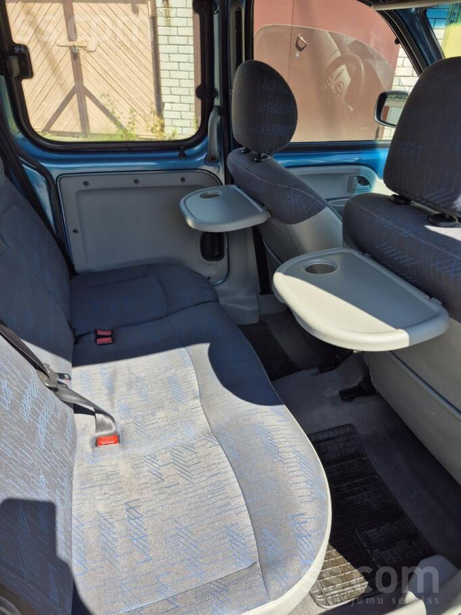 Renault Kangoo 2007 Rīga, ar dzinēja tilpumu 1.20 L un nobraukumu 169 tūkst. km par 1750 €, foto 13 vietnē AUTOMOTO.COM.LV