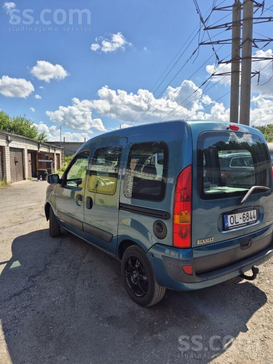 Renault Kangoo 2007 Rīga, ar dzinēja tilpumu 1.20 L un nobraukumu 169 tūkst. km par 1750 €, foto 15 vietnē AUTOMOTO.COM.LV