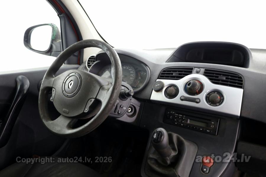 Renault Kangoo 2013 Tallina, ar dzinēja tilpumu 1.50 L un nobraukumu 364 tūkst. km par 799 €, foto 6 vietnē AUTOMOTO.COM.LV