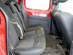 Renault Kangoo 2013 Tallina, ar dzinēja tilpumu 1.50 L un nobraukumu 364 tūkst. km par 799 €, foto 8 vietnē AUTOMOTO.COM.LV