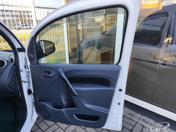 Renault Kangoo 2019 in Klaipeda, with an engine capacity of 1.46 L and mileage of 125 thousand km for 7300 €, photo 3 on AUTOMOTO.COM.LV