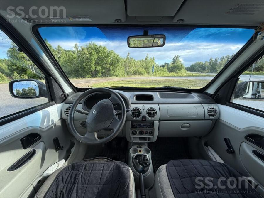 White Renault Kangoo 2008 in Riga, with an engine capacity of 1.60 L and mileage of 253 thousand km for 2200 €, photo 4 on AUTOMOTO.COM.LV