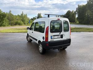 White Renault Kangoo 2008 in Riga, with an engine capacity of 1.60 L and mileage of 253 thousand km for 2200 €, photo 6 on AUTOMOTO.COM.LV
