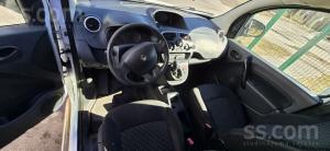White Renault Kangoo 2016 in Riga, with an engine capacity of 1.40 L and mileage of 369 thousand km for 2400 €, photo 5 on AUTOMOTO.COM.LV