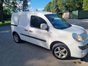 White Renault Kangoo 2011 in Kaunas, with an engine capacity of 1.50 L and mileage of 177 thousand km for 3300 €, photo 4 on AUTOMOTO.COM.LV