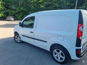 White Renault Kangoo 2011 in Kaunas, with an engine capacity of 1.50 L and mileage of 177 thousand km for 3300 €, photo 7 on AUTOMOTO.COM.LV