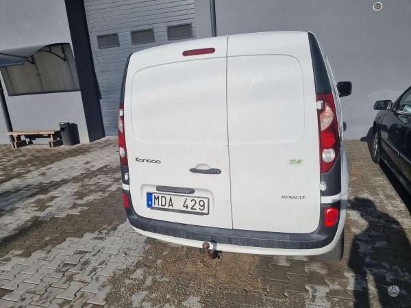 Balts Renault Kangoo 2011 Kauņa, ar dzinēja tilpumu 1.50 L un nobraukumu 177 tūkst. km par 2800 €, foto 5 vietnē AUTOMOTO.COM.LV