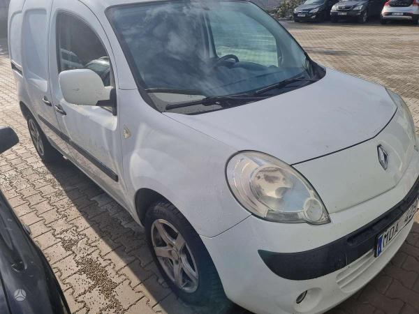 Balts Renault Kangoo 2011 Kauņa, ar dzinēja tilpumu 1.50 L un nobraukumu 177 tūkst. km par 2800 €, foto 9 vietnē AUTOMOTO.COM.LV