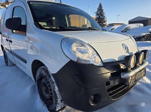 White Renault Kangoo 2013 in Marijampole, with an engine capacity of 1.46 L and mileage of 195 thousand km for 2995 €, photo 7 on AUTOMOTO.COM.LV