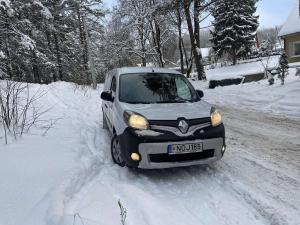 White Renault Kangoo 2015 in Vilnius, with an engine capacity of 1.50 L and mileage of 86 thousand km for 8650 €, photo 7 on AUTOMOTO.COM.LV