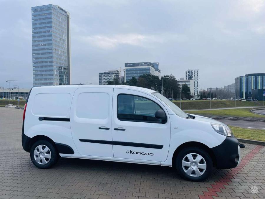 White Renault Kangoo 2015 in Vilnius, with an engine capacity of 1.50 L and mileage of 86 thousand km for 8650 €, photo 25 on AUTOMOTO.COM.LV