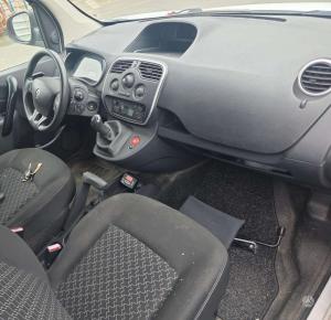 Balts Renault Kangoo 2015 Tauragė, ar dzinēja tilpumu 1.46 L un nobraukumu 217 tūkst. km par 4600 €, foto 6 vietnē AUTOMOTO.COM.LV
