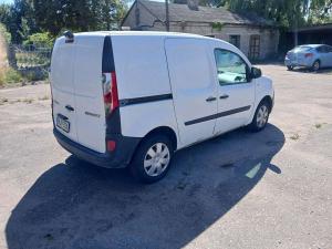 Balts Renault Kangoo 2015 Radviliškis, ar dzinēja tilpumu 1.50 L un nobraukumu 254 tūkst. km par 2900 €, foto 4 vietnē AUTOMOTO.COM.LV