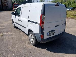 Balts Renault Kangoo 2015 Radviliškis, ar dzinēja tilpumu 1.50 L un nobraukumu 254 tūkst. km par 2900 €, foto 5 vietnē AUTOMOTO.COM.LV