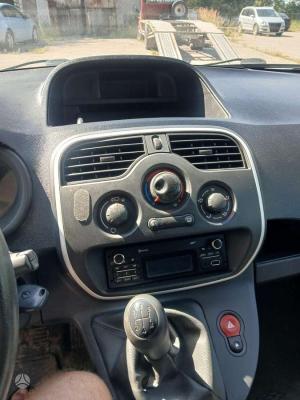 Balts Renault Kangoo 2015 Radviliškis, ar dzinēja tilpumu 1.50 L un nobraukumu 254 tūkst. km par 2900 €, foto 11 vietnē AUTOMOTO.COM.LV