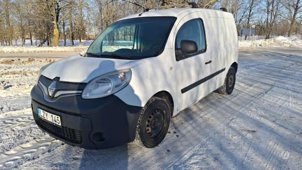 White Renault Kangoo 2016 in Vilnius, with an engine capacity of 1.46 L and mileage of 32 thousand km for 2400 €, photo 3 on AUTOMOTO.COM.LV