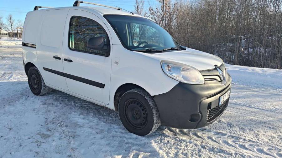 Balts Renault Kangoo 2016 Viļņa, ar dzinēja tilpumu 1.46 L un nobraukumu 32 tūkst. km par 2400 €, foto 11 vietnē AUTOMOTO.COM.LV