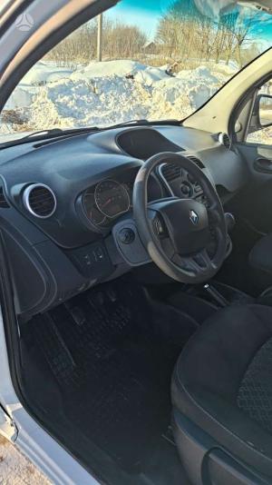 Balts Renault Kangoo 2016 Viļņa, ar dzinēja tilpumu 1.46 L un nobraukumu 32 tūkst. km par 2400 €, foto 14 vietnē AUTOMOTO.COM.LV