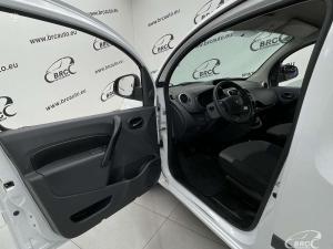 White Renault Kangoo 2017 in Vilnius, with an engine capacity of 1.46 L and mileage of 178 thousand km for 4800 €, photo 18 on AUTOMOTO.COM.LV