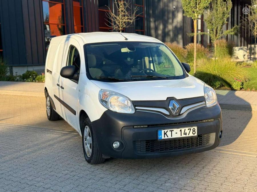 White Renault Kangoo 2017 in Riga, with an engine capacity of 1.50 L and mileage of 240 thousand km for 5850 €, photo 1 on AUTOMOTO.COM.LV