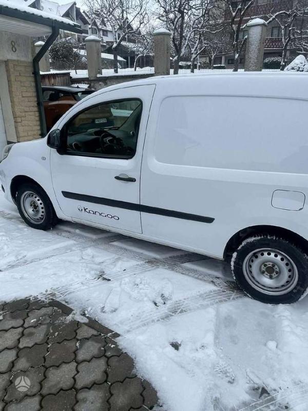 Balts Renault Kangoo 2018 Alīta, ar dzinēja tilpumu 1.50 L un nobraukumu 177 tūkst. km par 4200 €, foto 6 vietnē AUTOMOTO.COM.LV