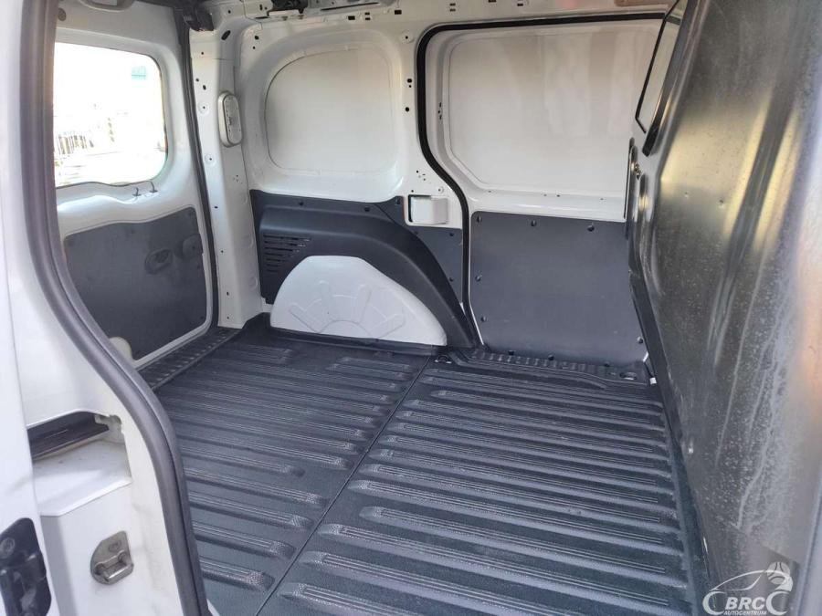 Balts Renault Kangoo 2019 Klaipėda, ar dzinēja tilpumu 1.46 L un nobraukumu 125 tūkst. km par 6500 €, foto 8 vietnē AUTOMOTO.COM.LV
