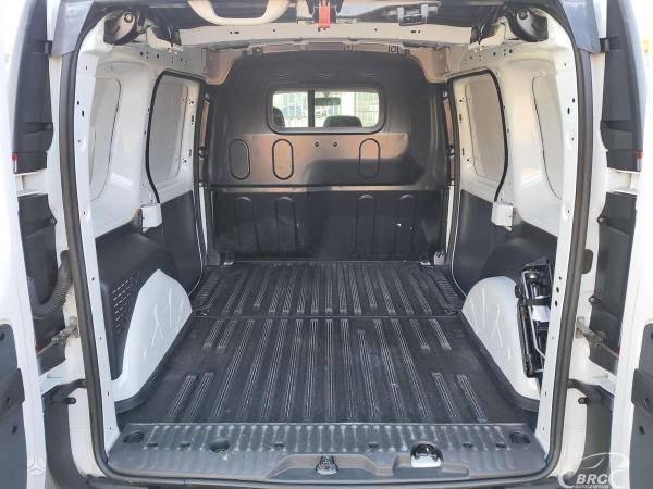 Balts Renault Kangoo 2019 Klaipėda, ar dzinēja tilpumu 1.46 L un nobraukumu 125 tūkst. km par 6500 €, foto 8 vietnē AUTOMOTO.COM.LV