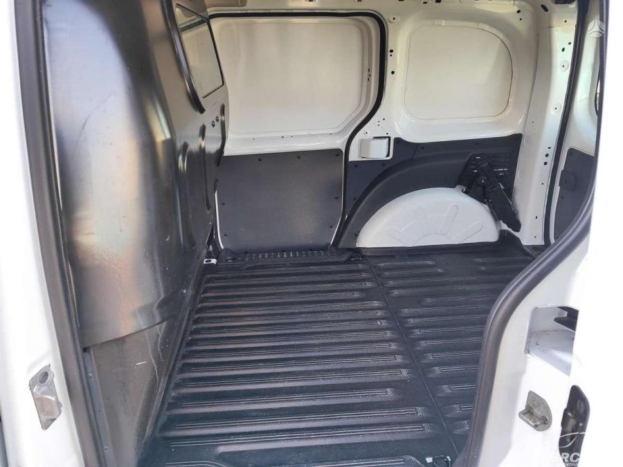 Balts Renault Kangoo 2019 Klaipėda, ar dzinēja tilpumu 1.46 L un nobraukumu 125 tūkst. km par 6500 €, foto 10 vietnē AUTOMOTO.COM.LV
