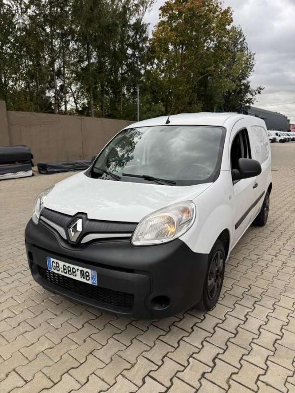 Balts Renault Kangoo 2021 Kauņa, ar dzinēja tilpumu 1.50 L un nobraukumu 198 tūkst. km par 4200 €, foto  vietnē AUTOMOTO.COM.LV